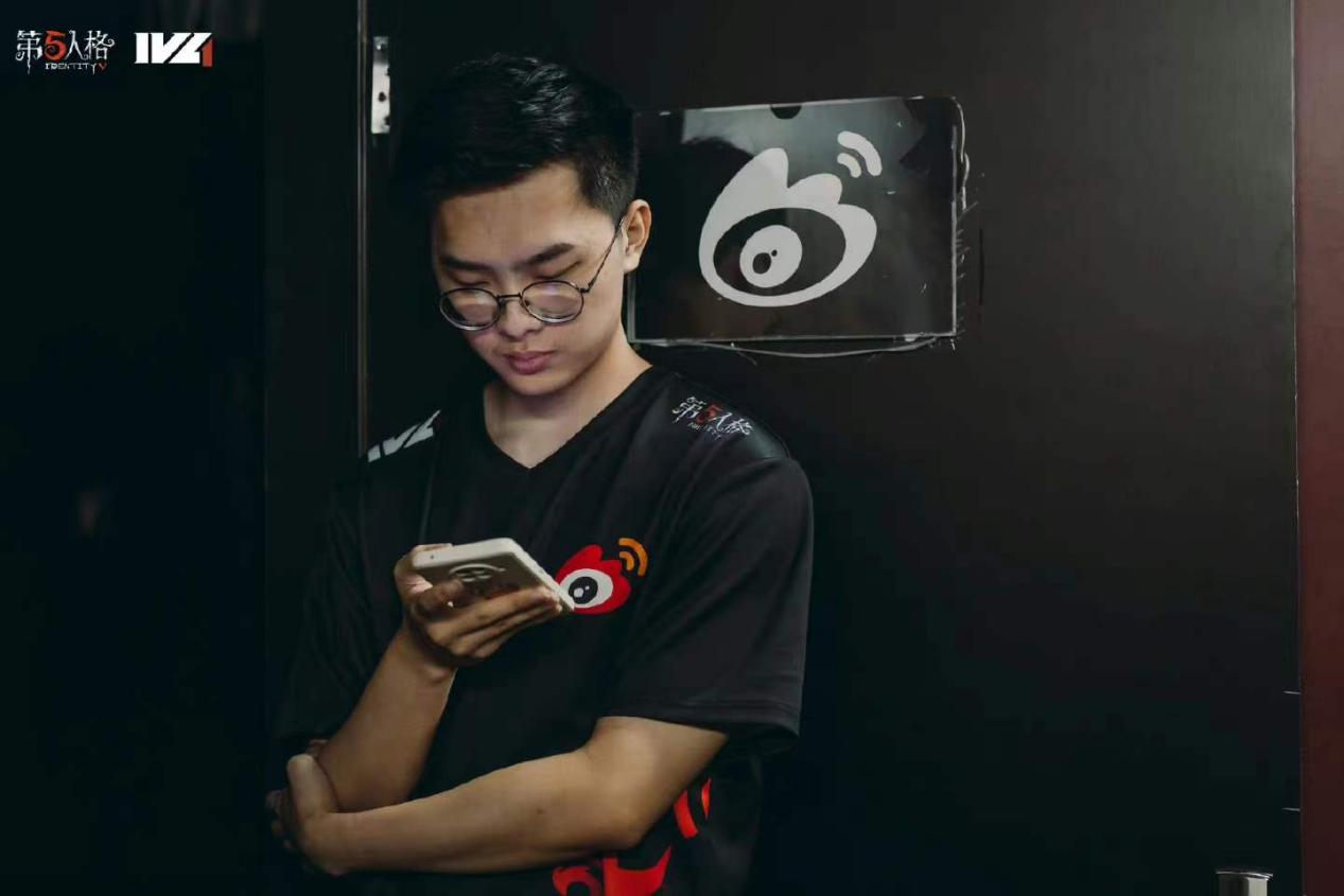 《第五人格》选手故事：WBG_Huiyi——久经沙场，壮志犹在_《第五人格》官方网站